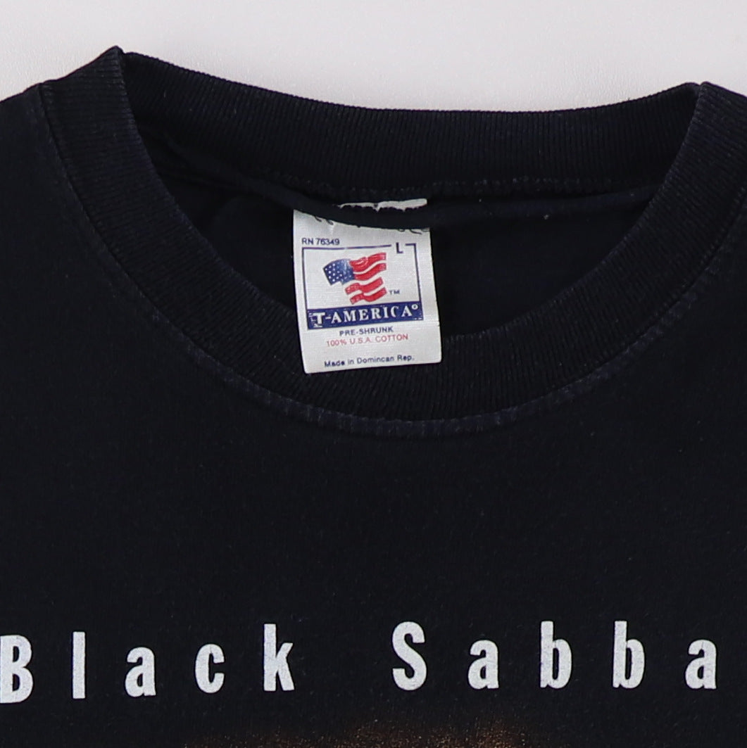 1999 Black Sabbath Doomsday Reunion Tour Shirt – WyCo Vintage 1999 Black Sabbath Doomsday Reunion Tour Shirt – WyCo Vintage